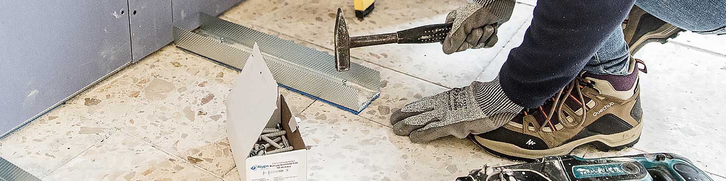 Profilna tehnika in pribor | Rigips